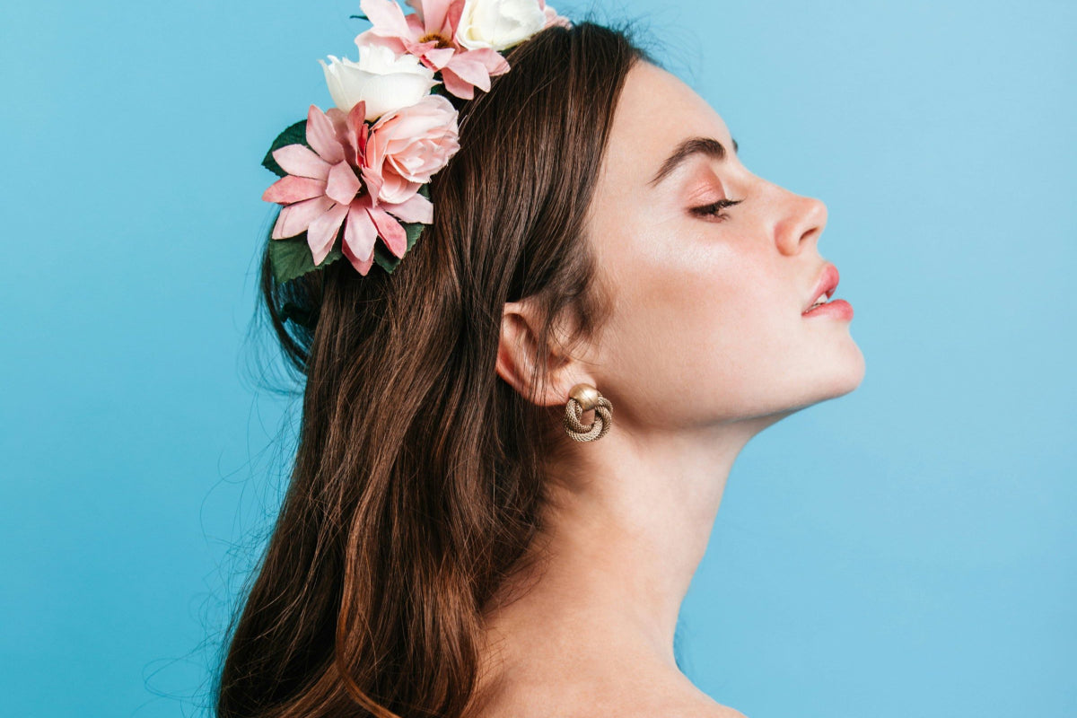 Ingredient Spotlight: Understanding Key Ingredients in Hair Care Produ